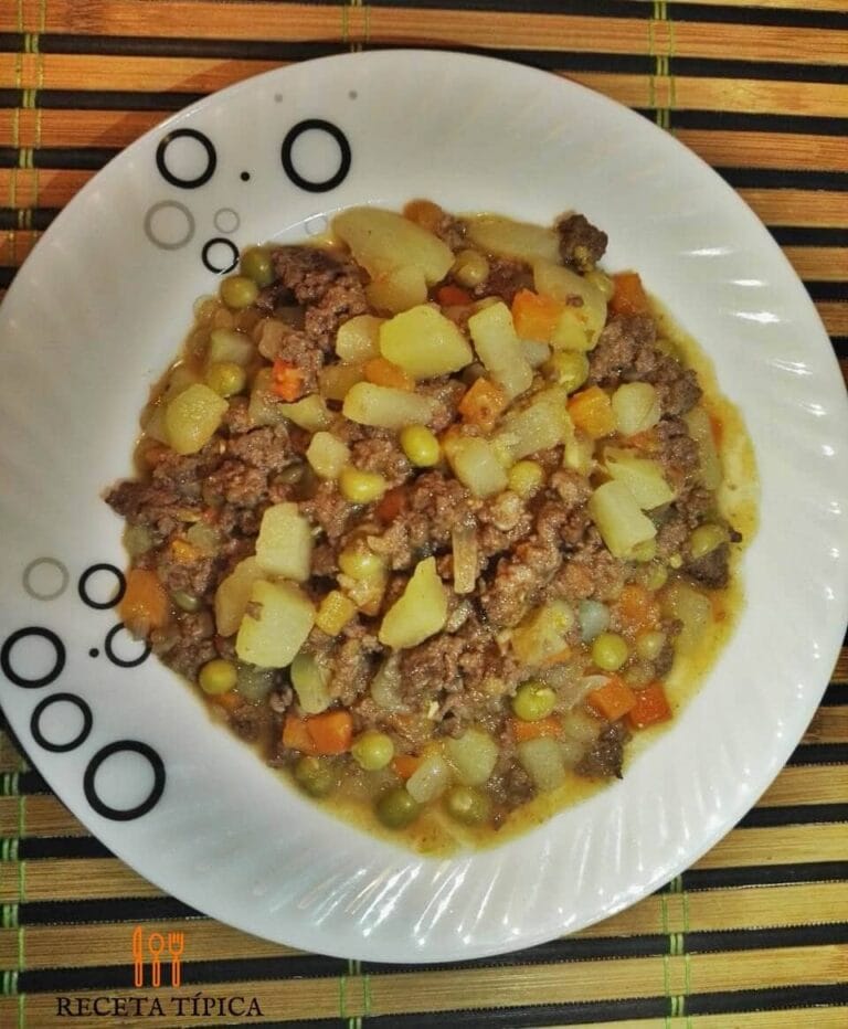 Cómo hacer Picadillo (Receta Mexicana al Estilo Colombiano)