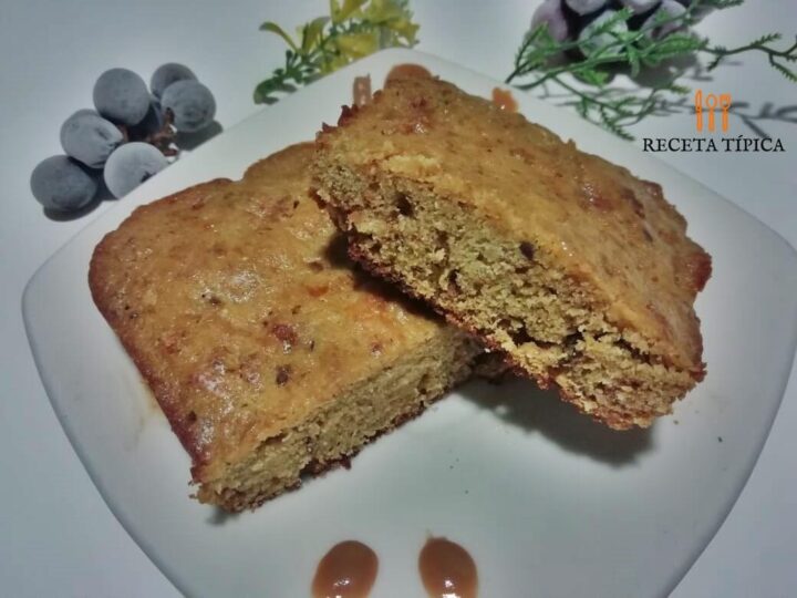 Torta de Pan Viejo (Convierte el Pan duro en algo sabroso)